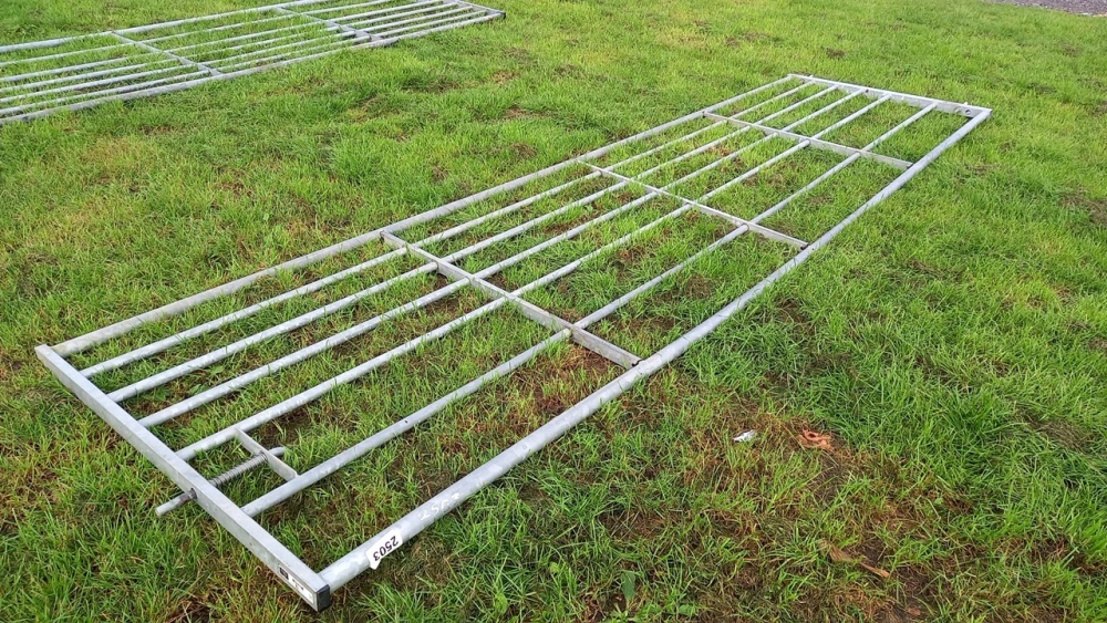 14ft farm gate | York Machinery Sale (hedgers, buckets, livestock equip ...