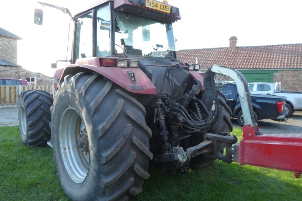 Case 7220 PRO 4wd tractor, 710/70 R38 tyres, 9868hrs, S154CUB ...