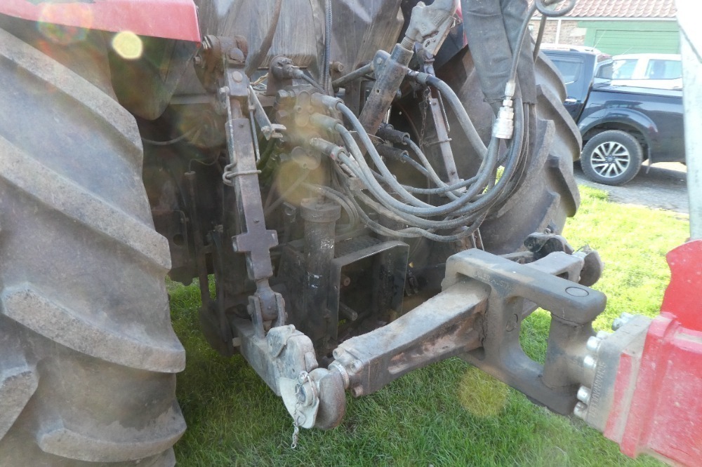 Case 7220 PRO 4wd tractor, 710/70 R38 tyres, 9868hrs, S154CUB ...