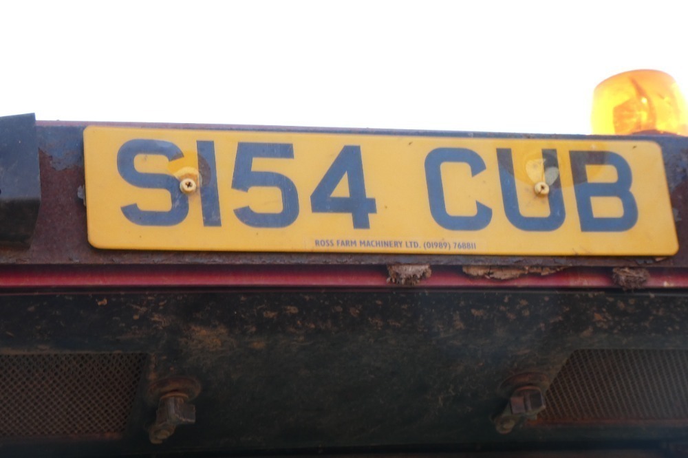Case 7220 PRO 4wd tractor, 710/70 R38 tyres, 9868hrs, S154CUB ...