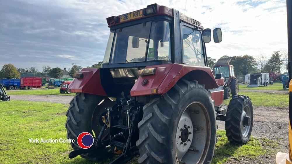 Case international 956XL, new arms back end all lifting gear 12 months ...