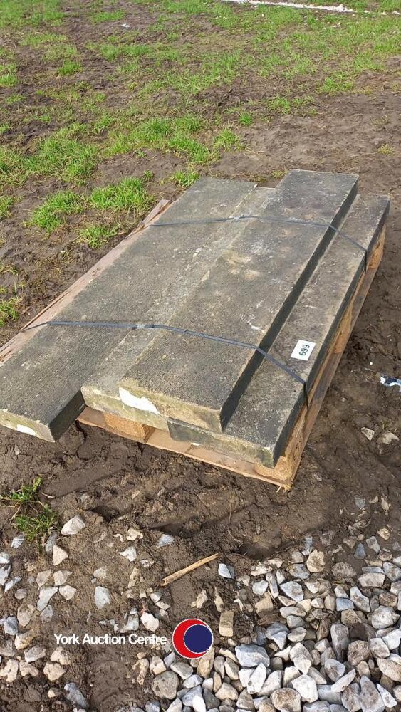 Pallet of 4 Victorian Yorkshire stone garden steps/coping approx 52in ...