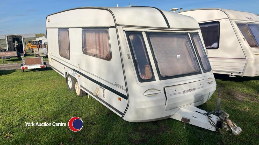 Twin wheeled caravan, galvanised chassis, tows well | York Machinery ...