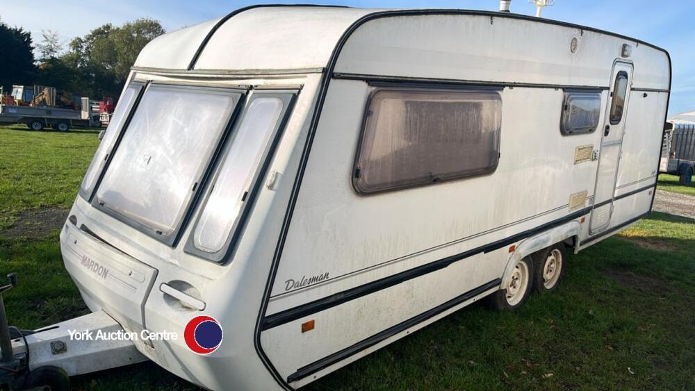 Twin wheeled caravan, galvanised chassis, tows well | York Machinery ...
