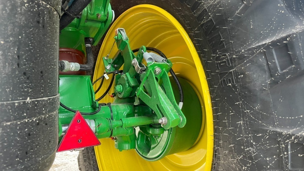 John Deere R952i PowrSpray 30m trailed sprayer, 5200L tank hydraulic ...