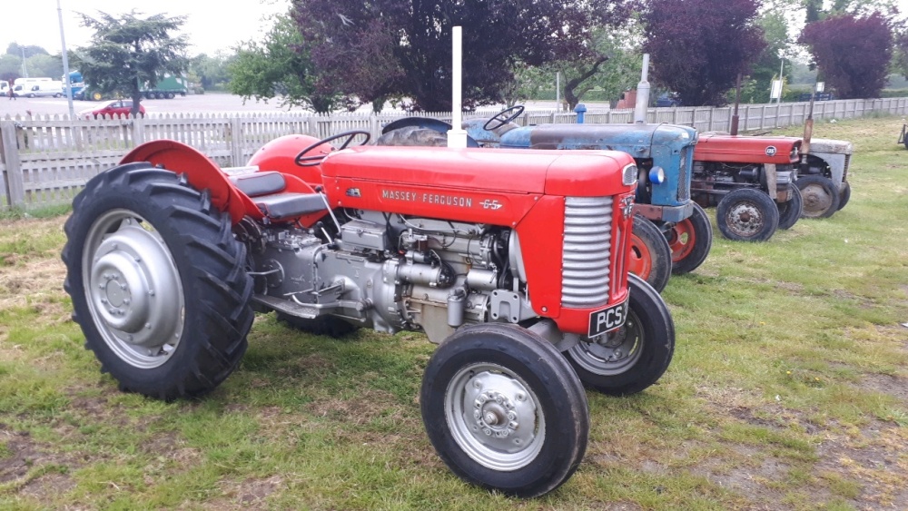 Massey Ferguson 65 tractor with V5 | York Machinery Sale (Machinery ...