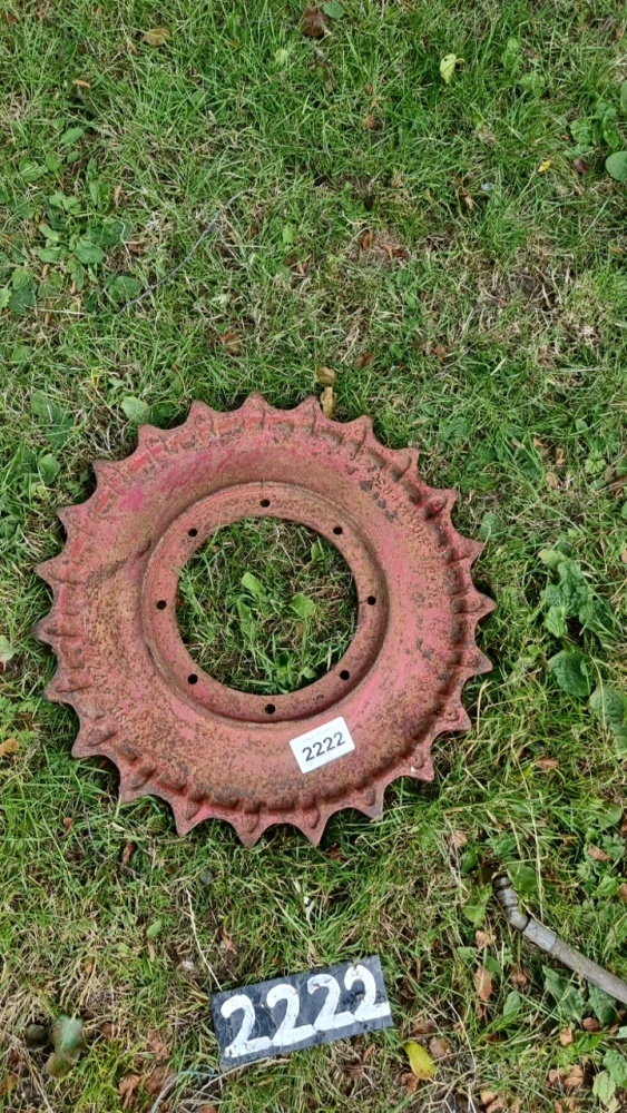 International B125 new Drott track wheel | York Machinery Sale (hedgers ...