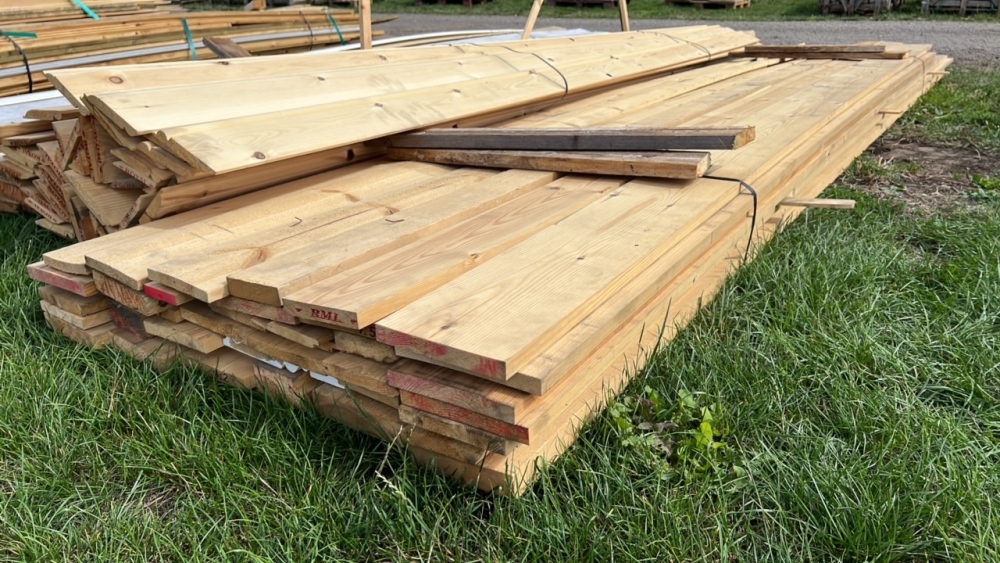 Mixed timber | York Machinery Sale (Building materials, small plant ...
