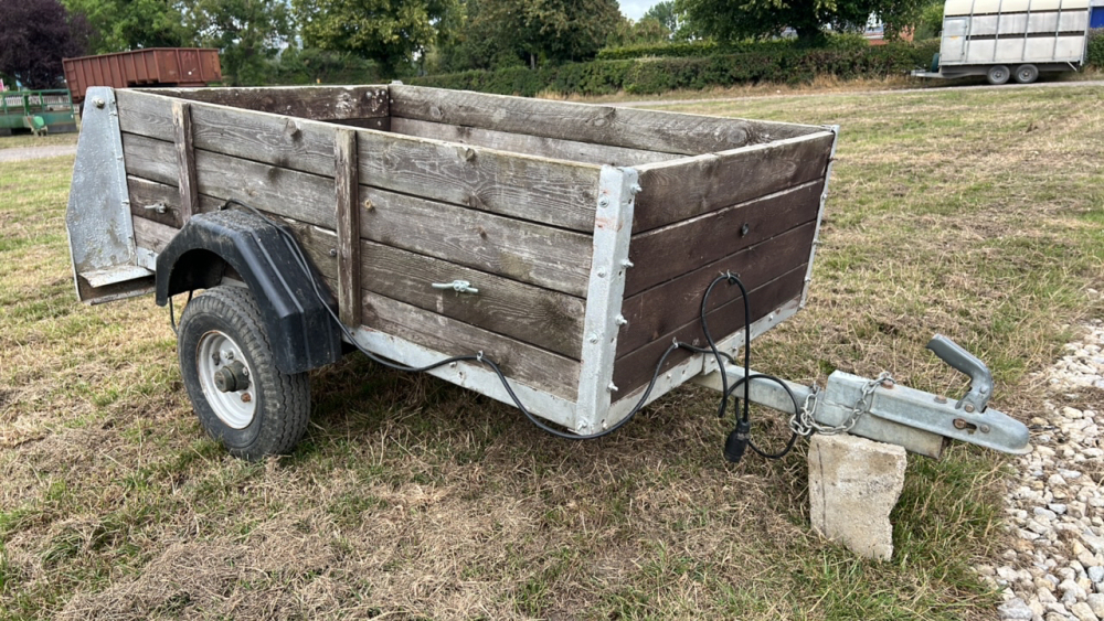 Wooden trailer 3'x5' | York Machinery Sale (Machinery, trailers ...