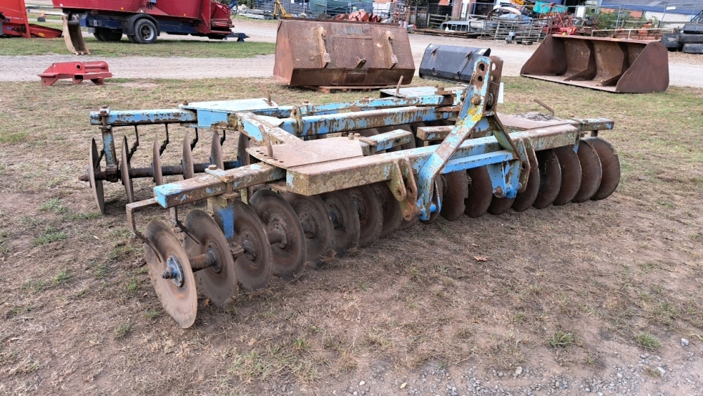 Parmiter Force 10ft disc harrows | York Machinery Sale (Machinery ...