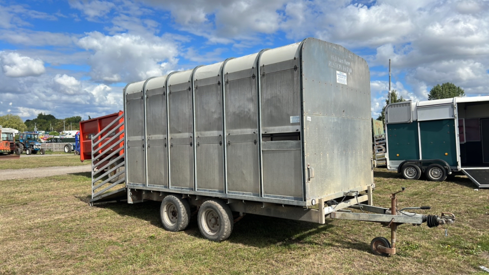 Ifor Williams DP120 livestock trailer | York Machinery Sale (Machinery ...