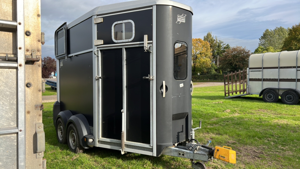 Ifor Williams HB506 2011 horse trailer, been converted for catering ...