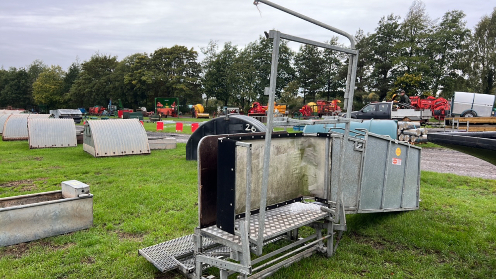 Ritchie combi clamp with auxilliary frame, gwo | York Machinery Sale ...