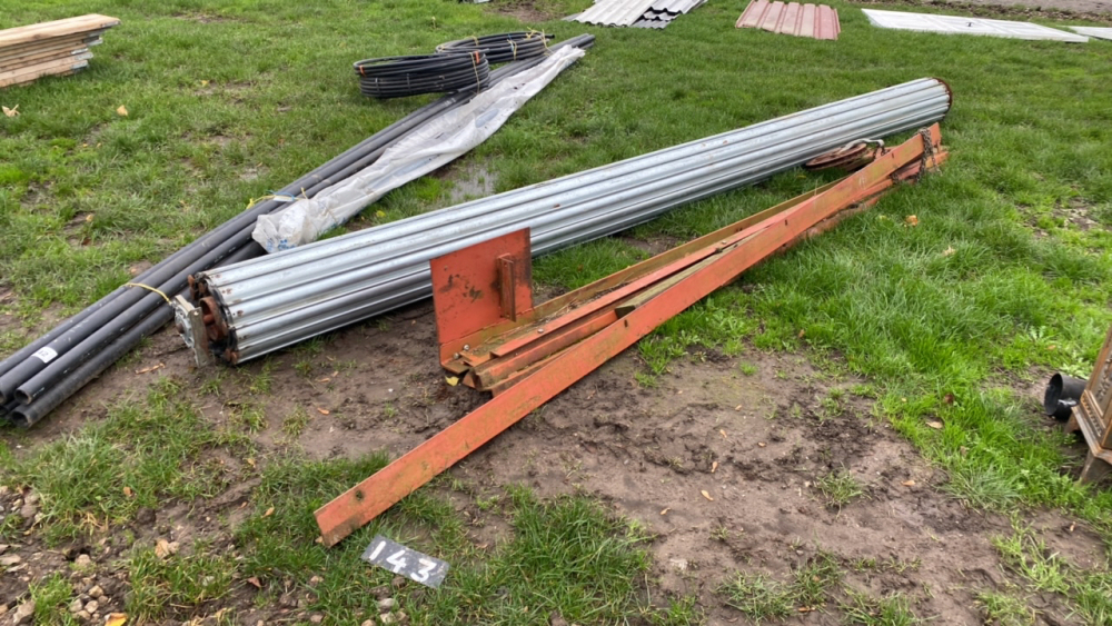 Emmerson 4.8m wide roller shutter door with side metals and manual ...
