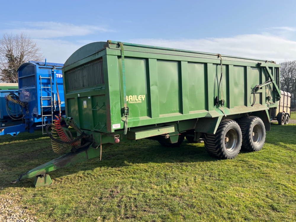 Bailey TB14 14T mono trailer c/w easy sheet and flotation tyres | York ...