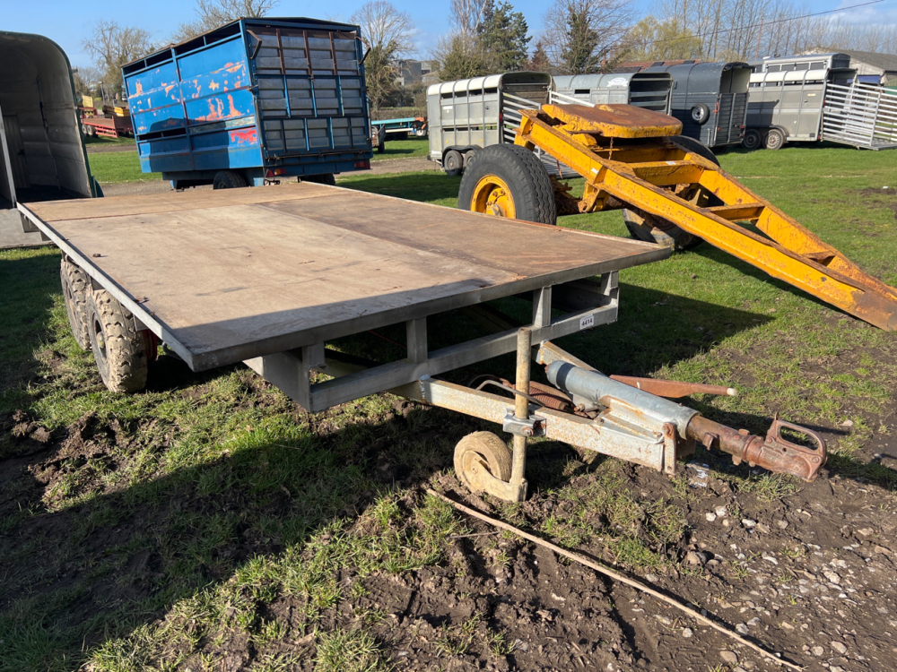 12ft twin axle flat car trailer | York Machinery Sale (Machinery ...