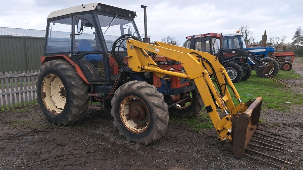 Zetor 7245 4x4 tractor c/w Bomford loader D936 CAD | York Machinery ...