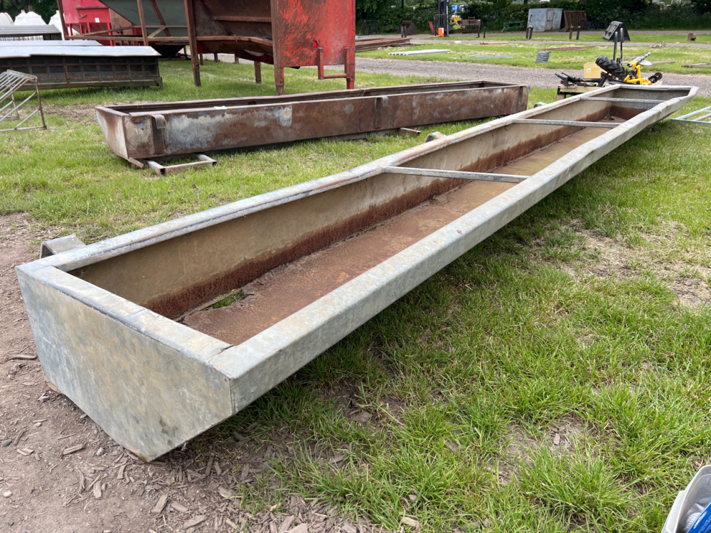20ft hang on trough | York Machinery Sale (hedgers, buckets, livestock ...