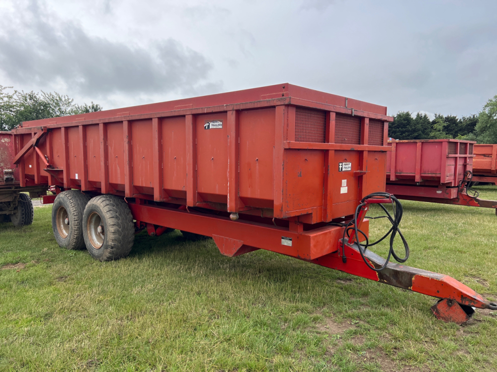 Triffitt 12T trailer c/w hydraulic back door, agri super singles ...