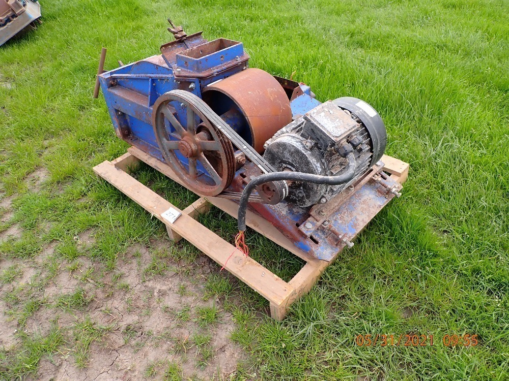 Bentall roller mill | York Machinery Sale (Tractors, vehicles ...