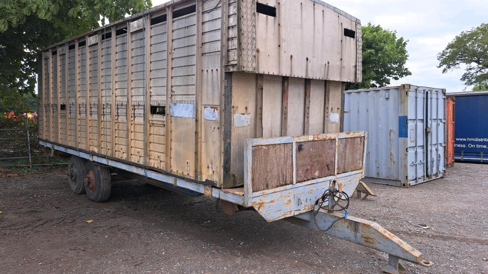 24ft livestock box on twin axle trailer | York Machinery Sale ...