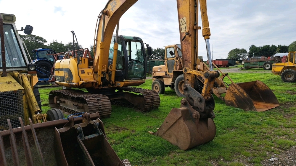 JCB JS130 13T excavator/digger with 3ft bucket and original key | York ...