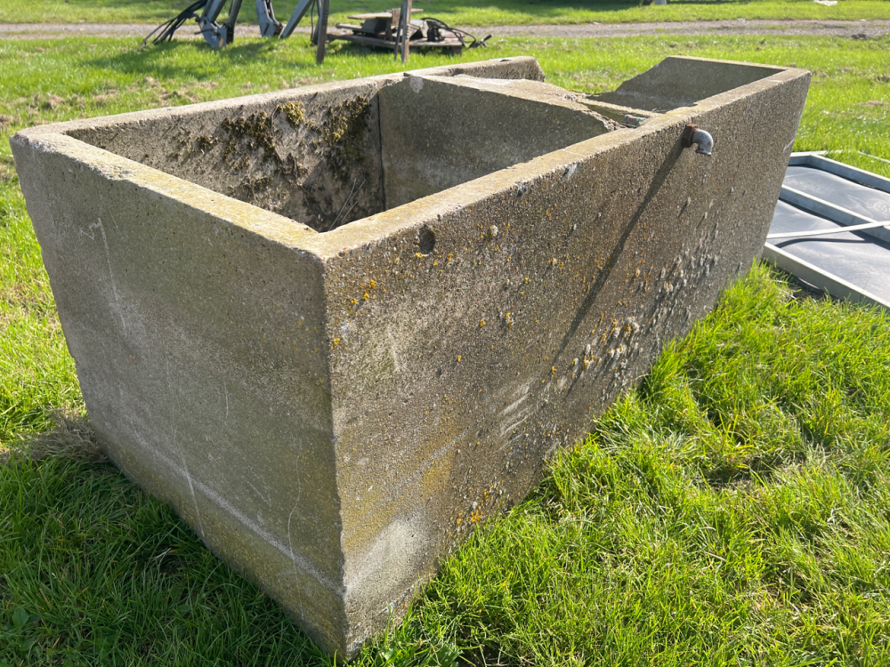 Concrete water trough | York Machinery Sale (hedgers, buckets ...
