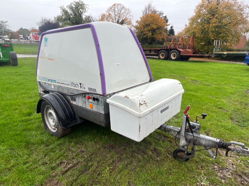 Towable compact Whale hot wash with diesel engine | York Machinery Sale ...
