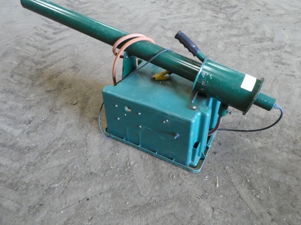 Fairbang gas bird scarer | Stephensons Rural Farm Sale - On instruction ...
