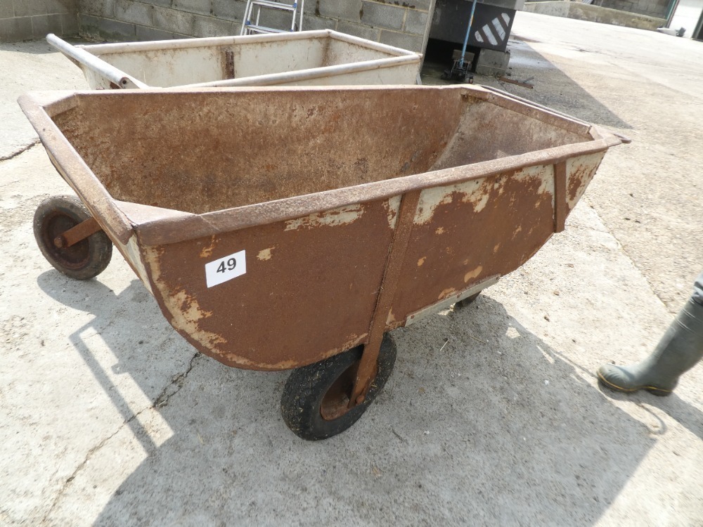 Feed barrow | Stephensons Rural farm sale - On instruction from R Newby ...