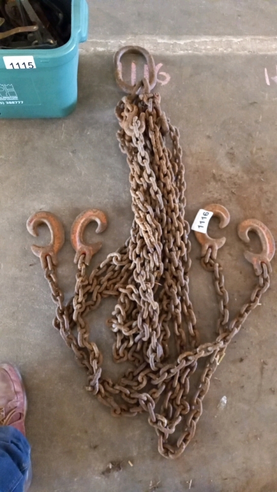 Set of heavy duty 4 leg lifting chains | York Machinery Sale (Building ...