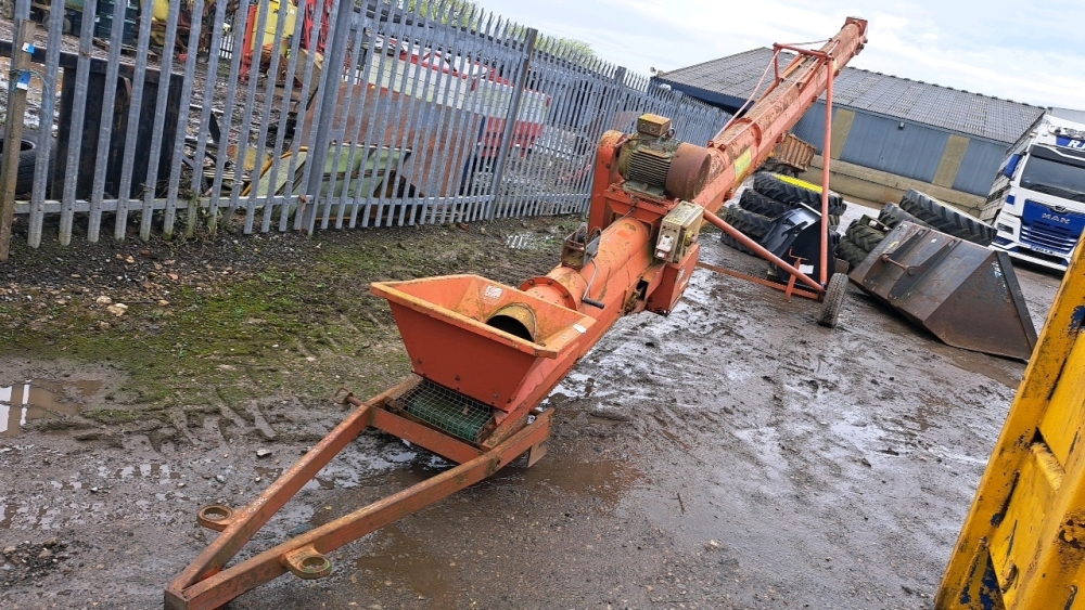 Typhoon 40ft auger/elevator | York Machinery Sale (Machinery, trailers ...