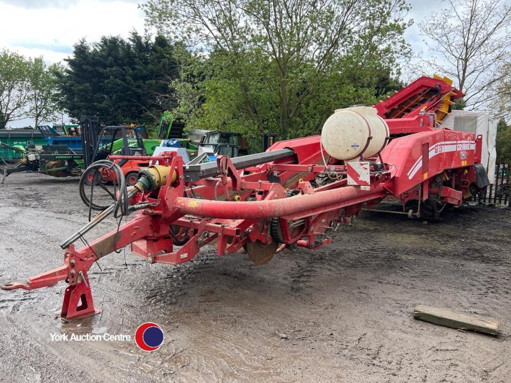 Grimme GT170 Windrower 2 row potato harvester, 2010, control box in ...