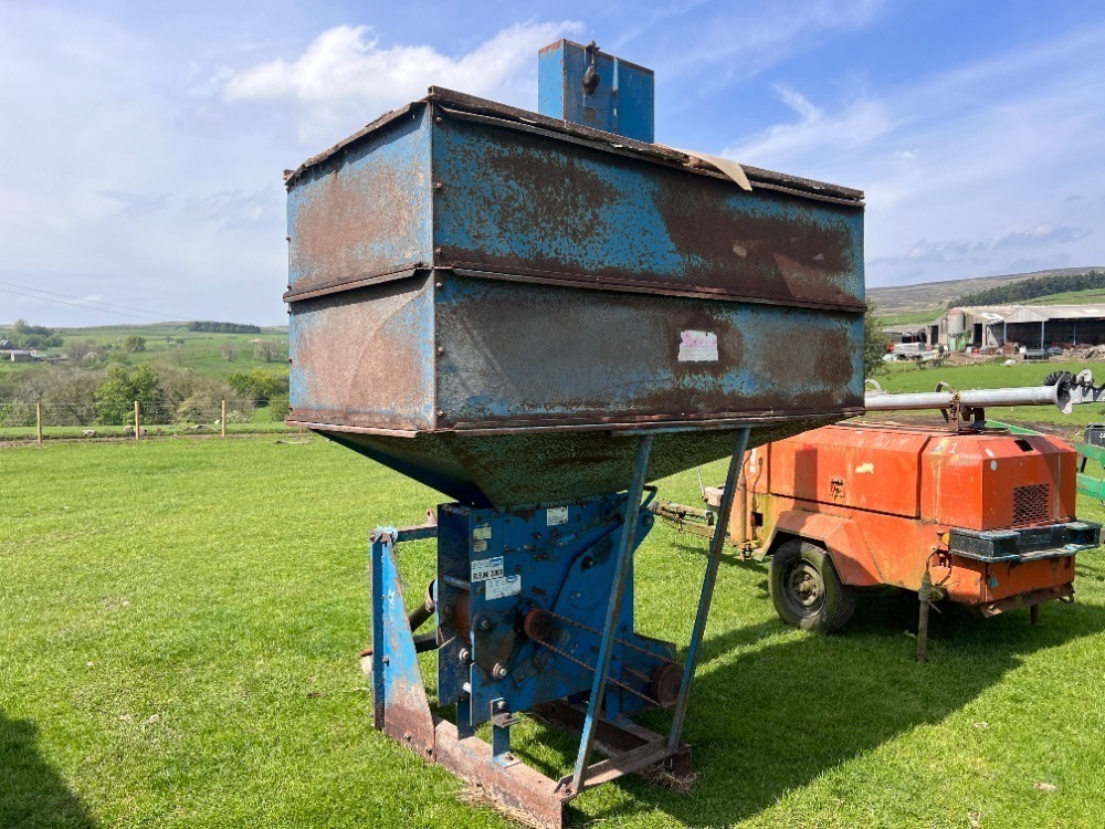 Christy Hunt RBM 2000 PTO driven roller mill c/w elevator and hopper ...