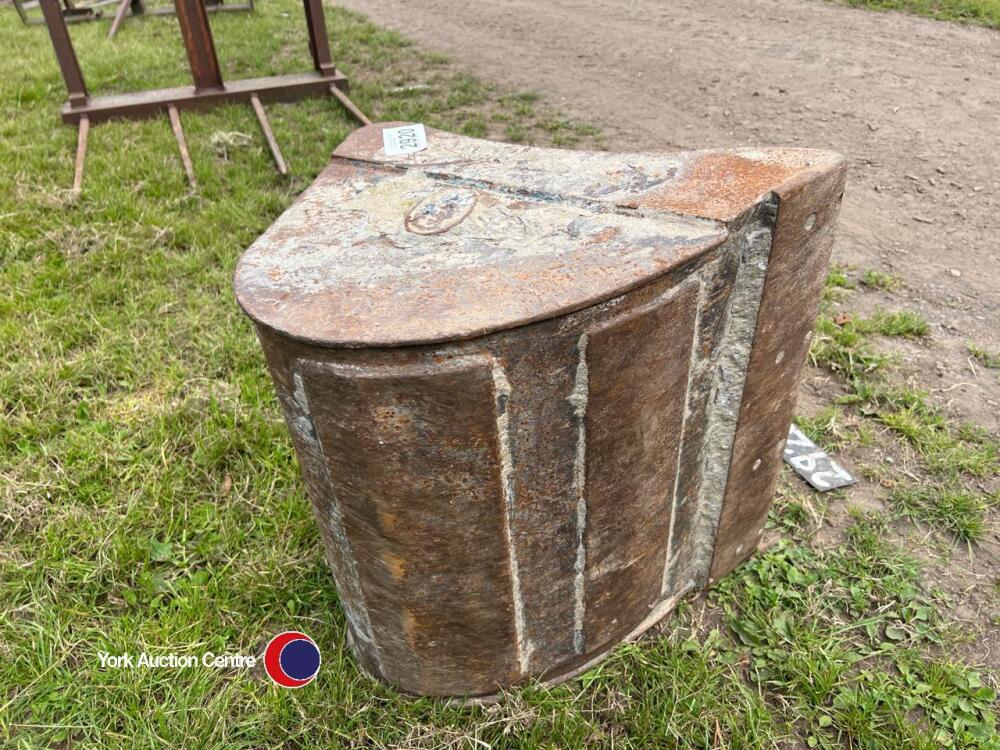 Geith 600mm bucket, 35mm pins | York Machinery Sale (hedgers, buckets ...