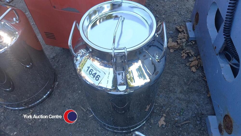 New stainless steel 40ltr milk churn with locking lid | York Machinery ...