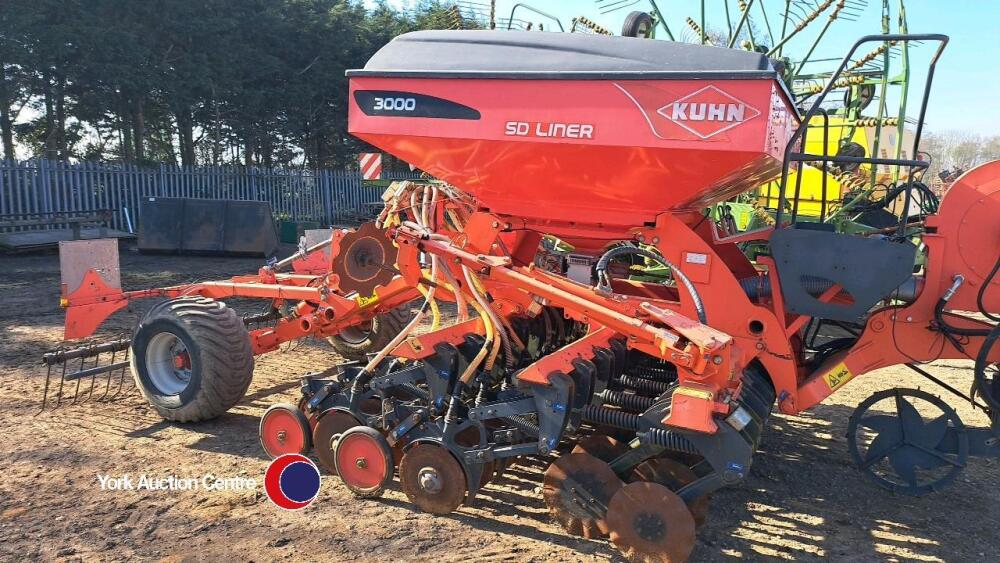 Kuhn SD Liner 3m disc drill, mechanical metering c/w fine seeds roller ...